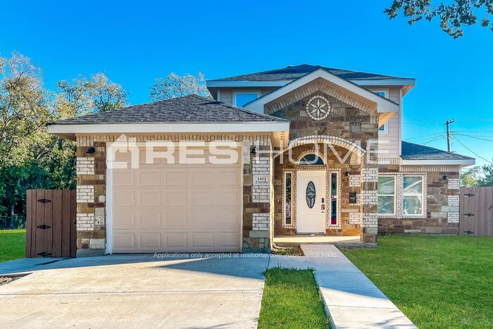 1422 Claude Street, Dallas, Texas 75203 | ResiHome
